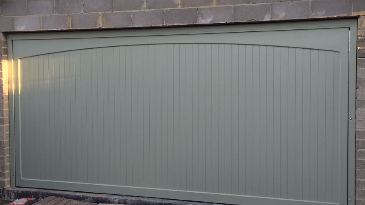 Garage doors Llangollen | prices